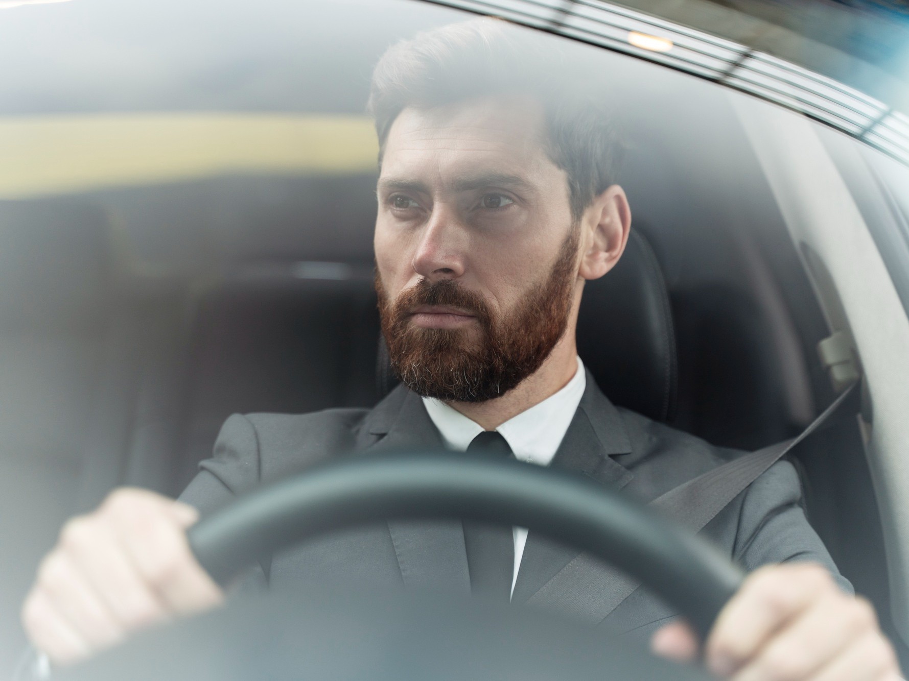 How to Handle Aggressive Drivers Safely