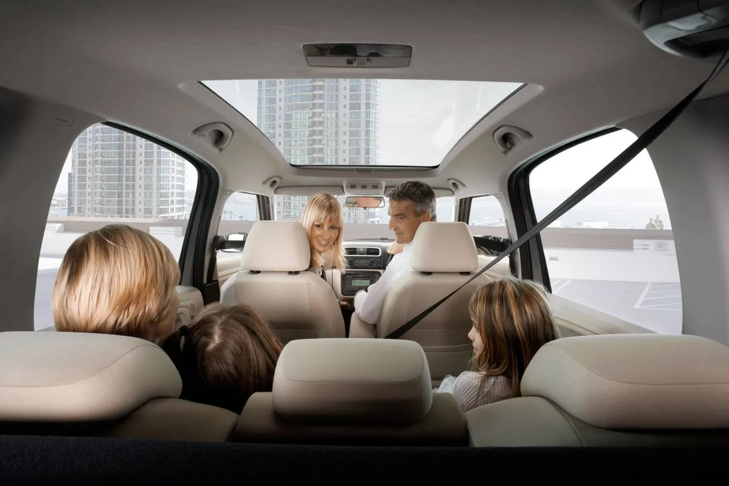 5 Important Safety Features In A Family Vehicle